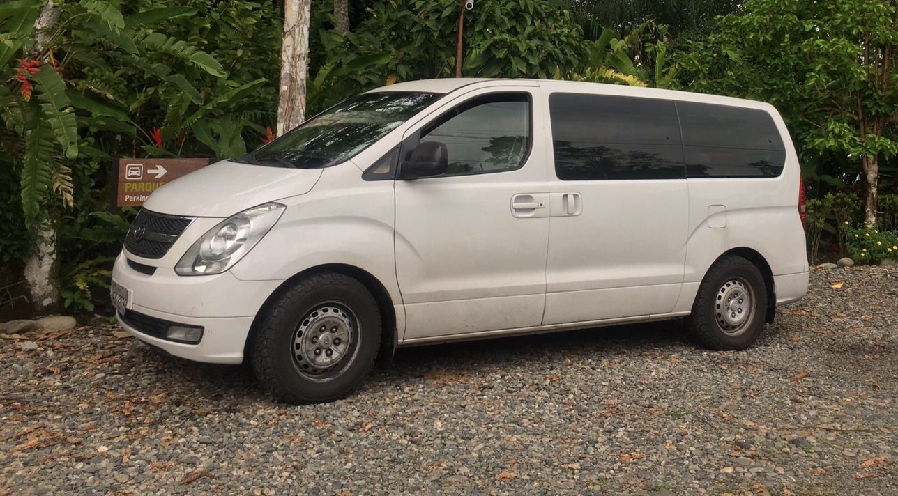 Quito Airport Taxi: Compare All Taxi Options & Prices
