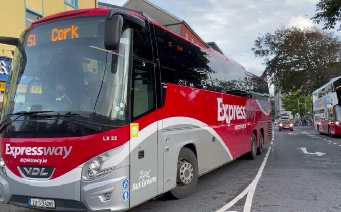 How to get from Shannon Airport to Killarney