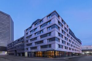 Vienna International Airport (VIE): Everything you need to know