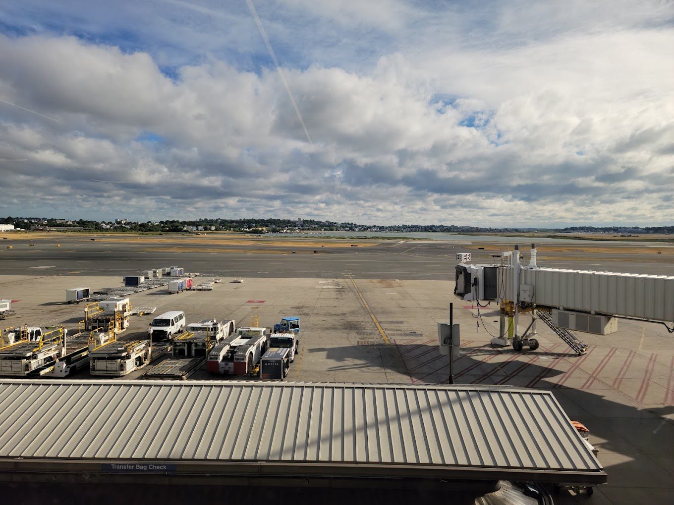 Boston Airport (BOS) | Boston Logan Airport | Welcome Pickups