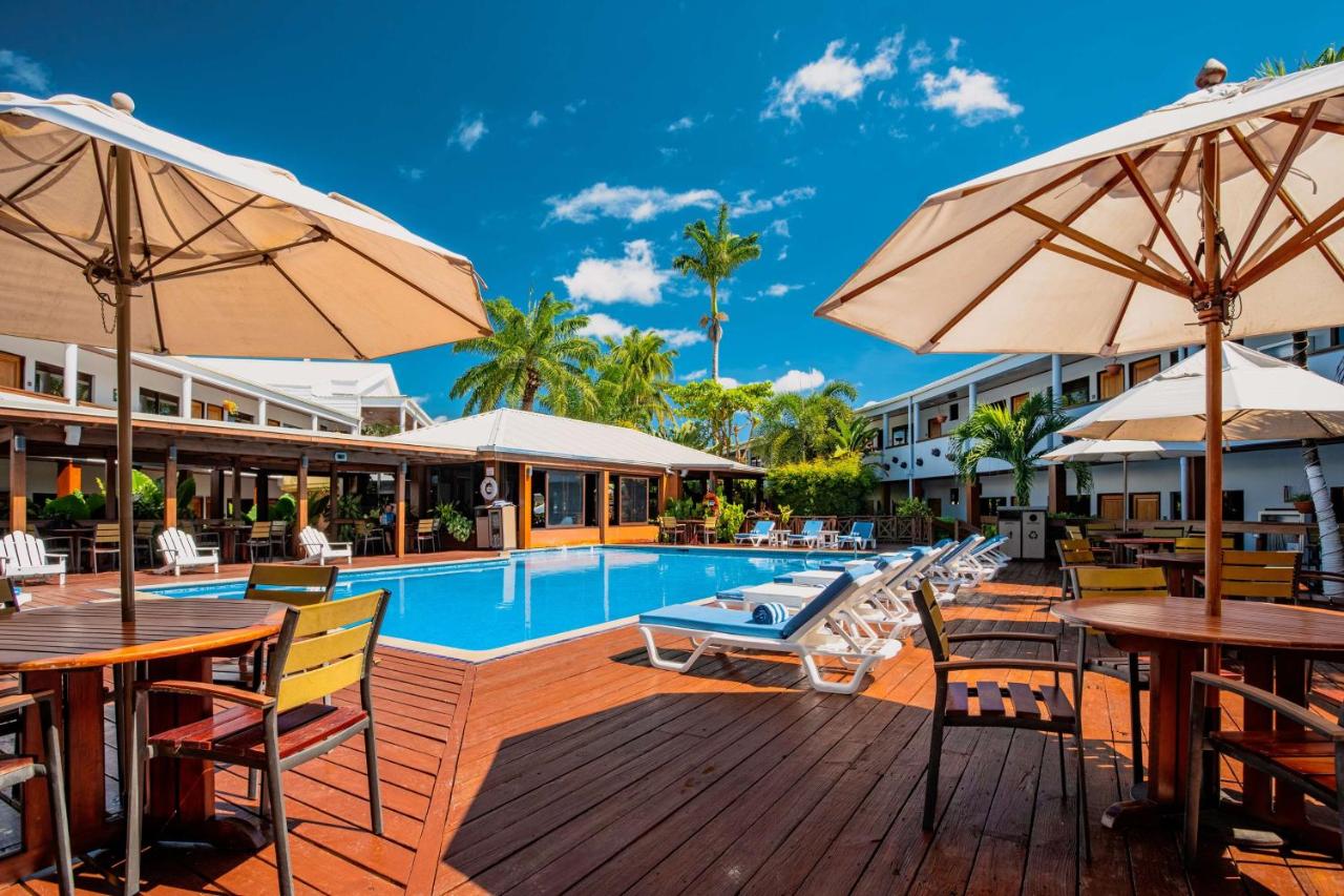 Belize City Airport: Terminals, Parking, Lounges & Hotels